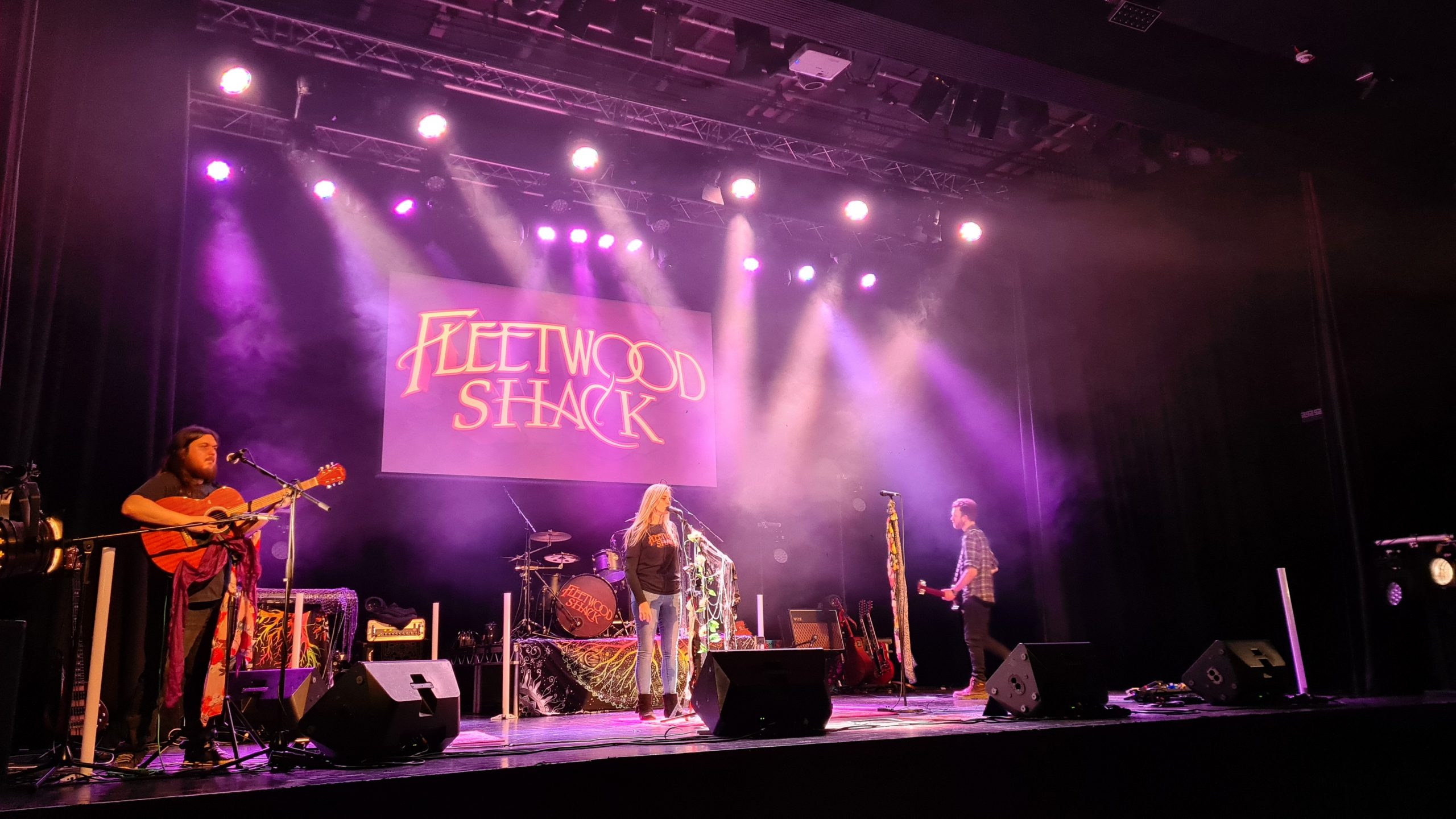 Fleetwood Shack (Fleetwood Mac Tribute) - Just Smile Entertainment